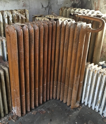 Brugte støbejernsradiatorer / gamle gjutjärns radiator | Køb her
