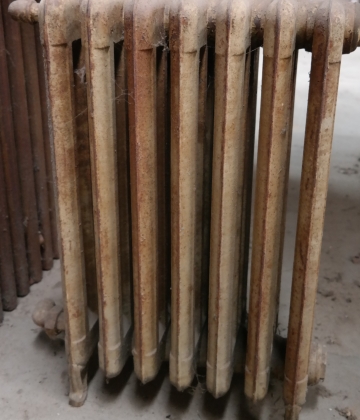 Brugte støbejernsradiatorer / gamle gjutjärns radiator | Køb her