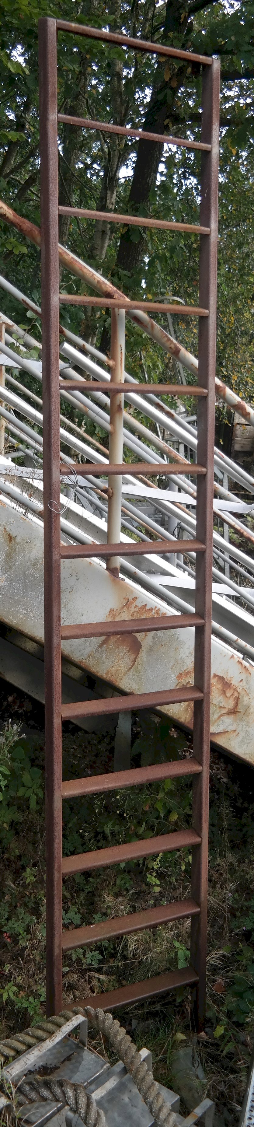 Brugt stige fra restlager